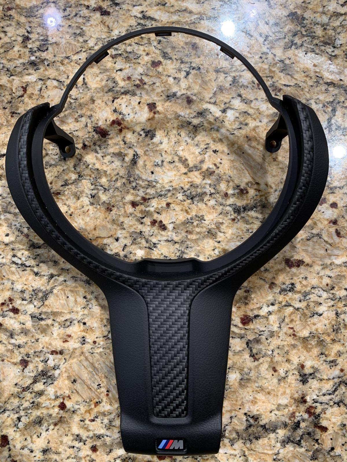 روکش فرمان فیبر کربن خشک B.M.V مشکی سریال 32302231982 - شناسه کالا ...